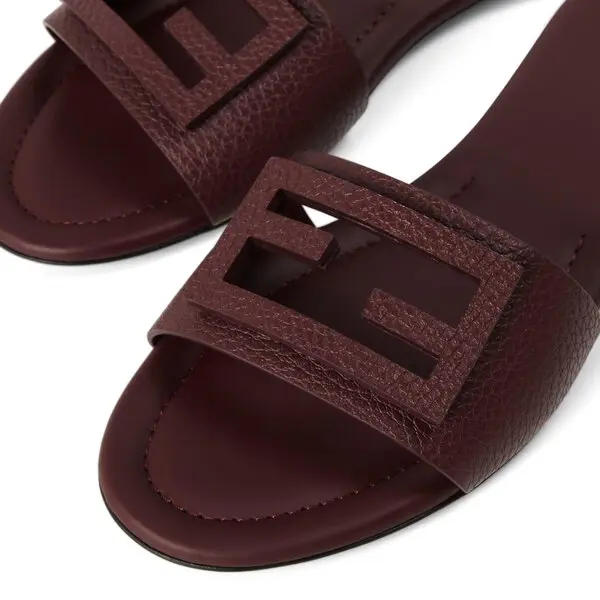 Fendi Grain Leather Slide Sandals