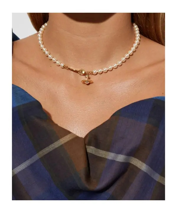 VIVIENNE WESTWOOD Simonetta Pearl Necklace