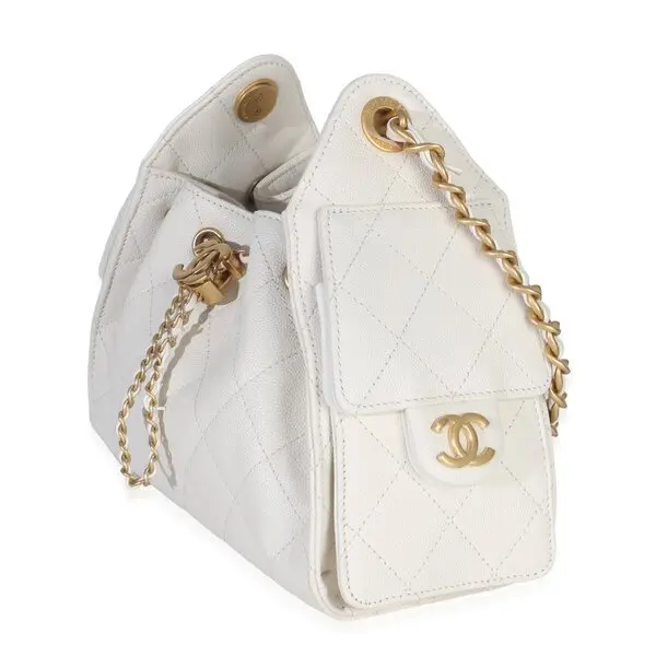 Chanel Quilted Caviar 25 Hobo Handbag