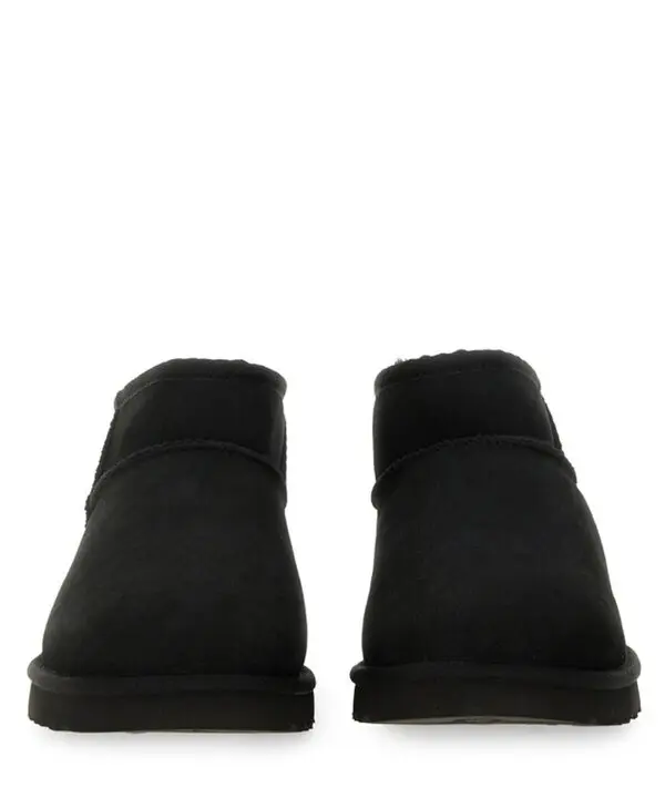 UGG Round-toed Boots