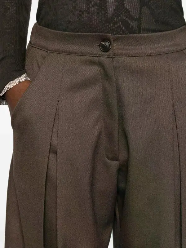 Source Unknown Mika Tuck Straight-leg Trousers