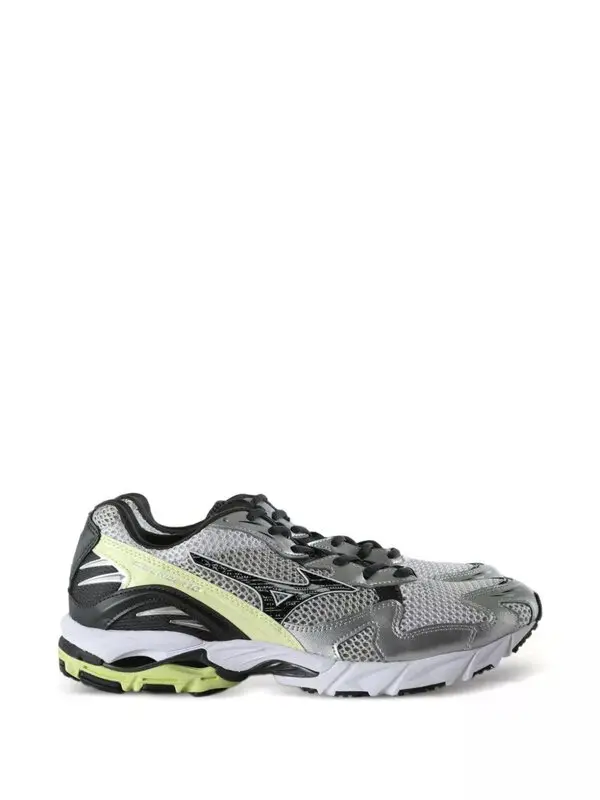 Mizuno Wave Rider Sneakers
