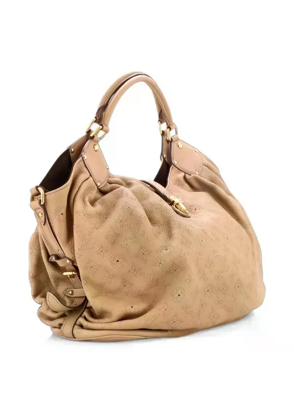 LOUIS VUITTON Xl Mahina Leather Hobo Bag