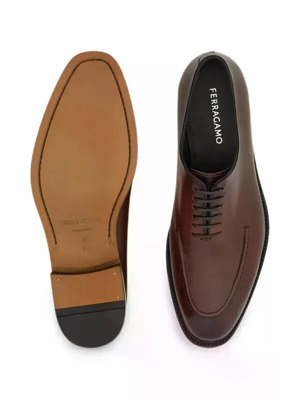 FERRAGAMO Oxford Shoe With Stitching Detail