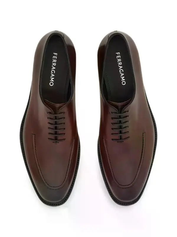 FERRAGAMO Oxford Shoe With Stitching Detail