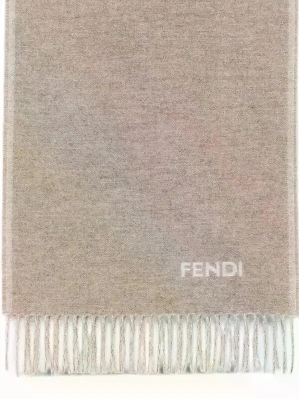 Fendi Logo-intarsia Fringed Scarf