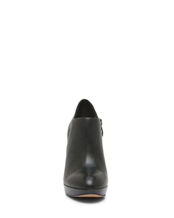 Vince Camuto Elvin Bootie