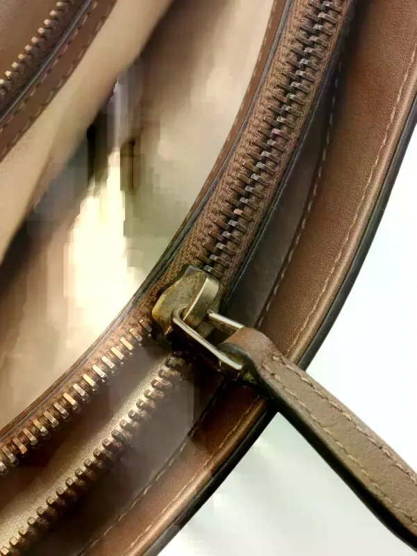 Gucci Gg Supreme Handbag