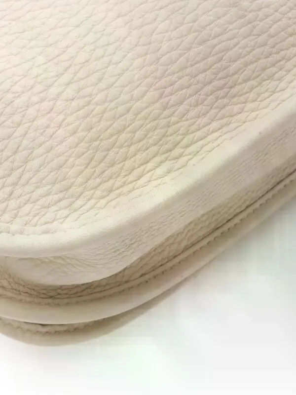 Hermès 2015 Pm Evelyne Iii Troyes Shoulder Bag - Neutrals