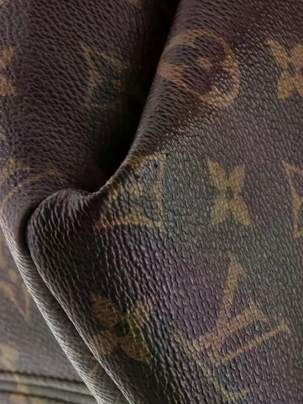 LOUIS VUITTON Artsy Handbag Monogram Canvas Mm Hobo Bag