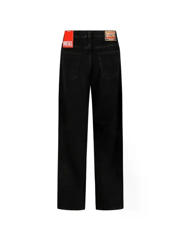 DIESEL® Logo-patch Straight-leg Jeans