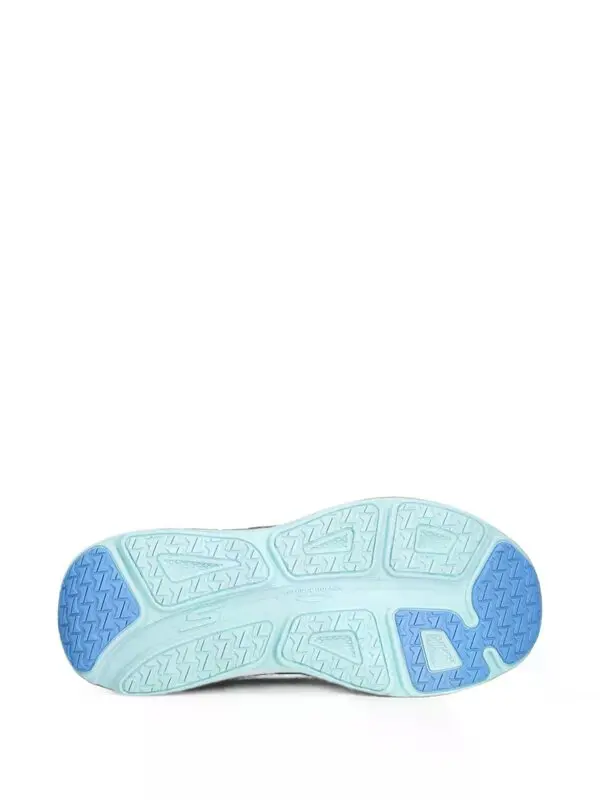 Sketchers Max Cushioning Endeavour Sneakers