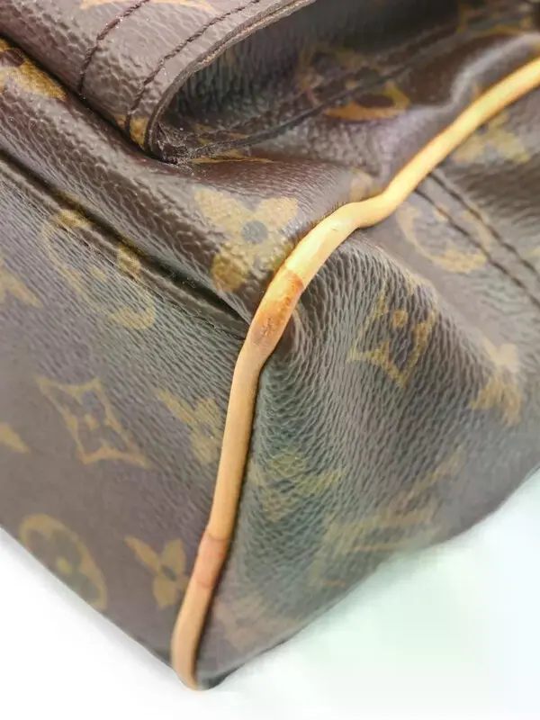 LOUIS VUITTON Manhattan Tote Bag