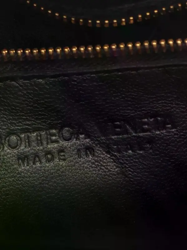 Bottega Veneta Nappa Cassette Cross Body Bag - Black
