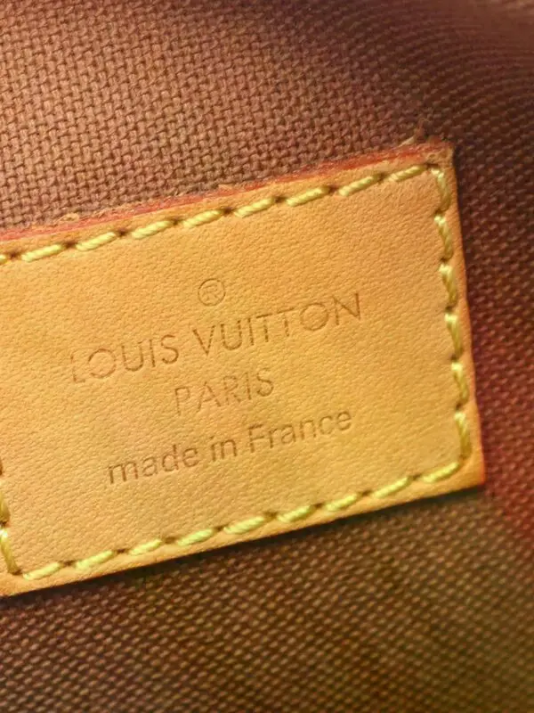 LOUIS VUITTON Monogram Bosphore Pochette Crossbody Bag
