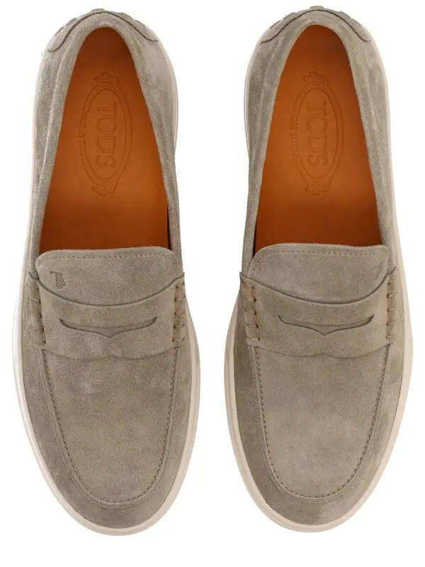TOD'S Calfskin Moccasin