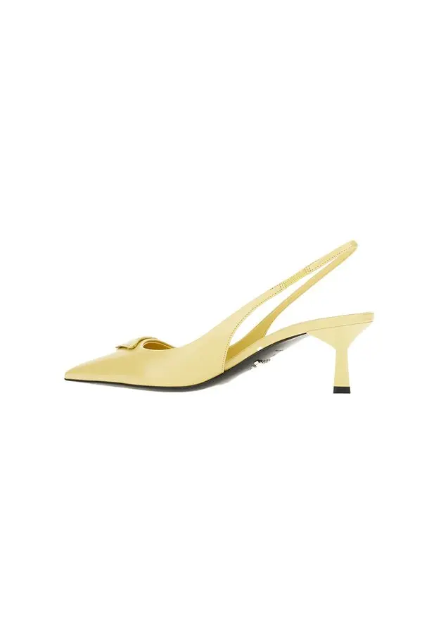 Prada Pumps
