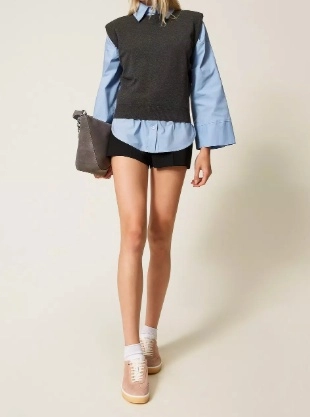TWINSET Padded-shoulder Sleeveless Waistcoat - Black