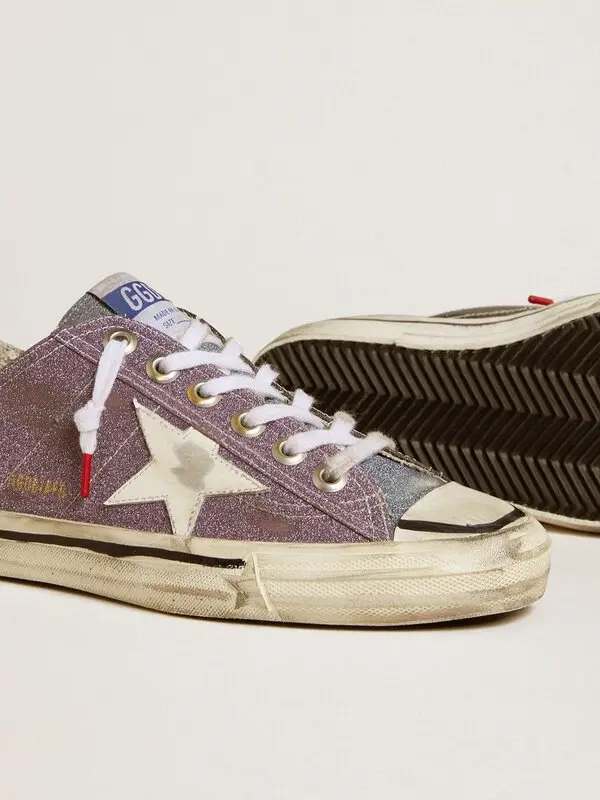 GOLDEN GOOSE V-star Lab Sneakers