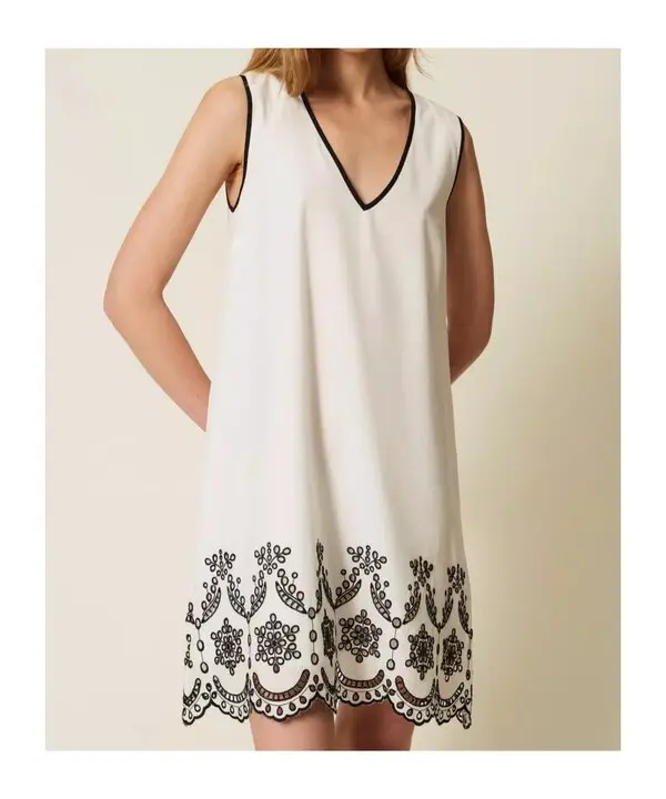TWINSET Embroidery V-neck Nightgown