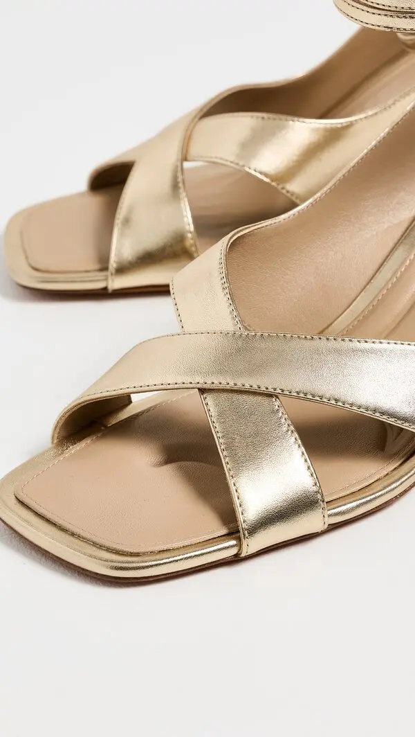Vince Lola Heels