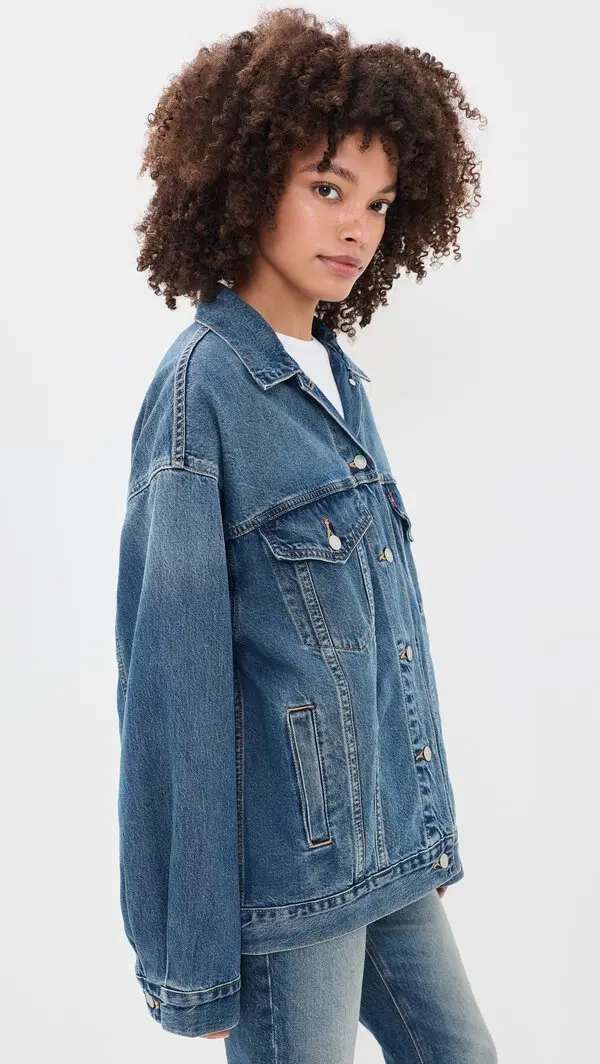 LEVI'S Oversized Denim Trucker Jacket