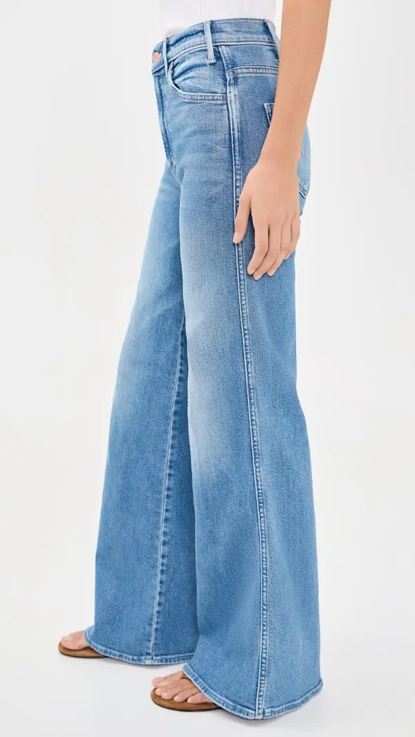 MOTHER Hustler Roller Double Sneak Jeans