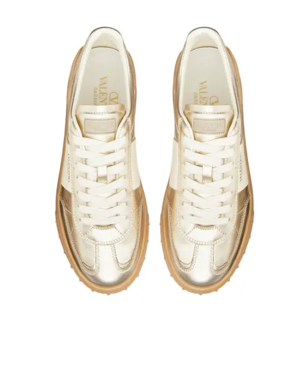 Valentino Garavani Upvillage Round Toe Sneakers - Nude