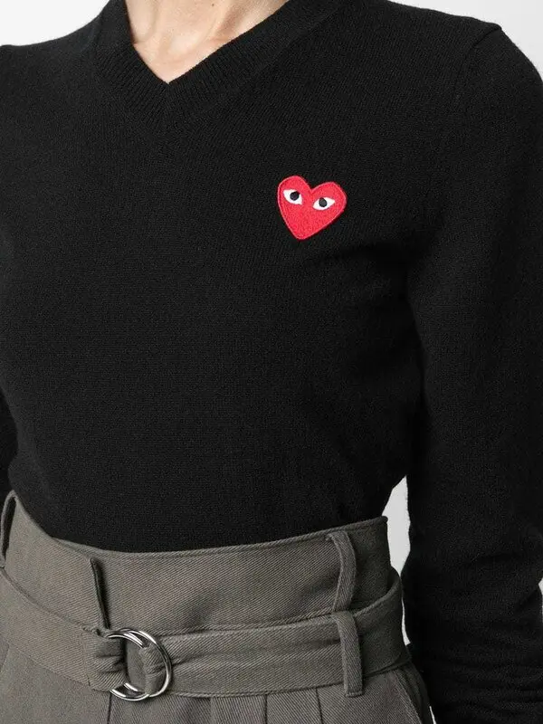 Play Comme Des Garcon Motif V-neck Jumper