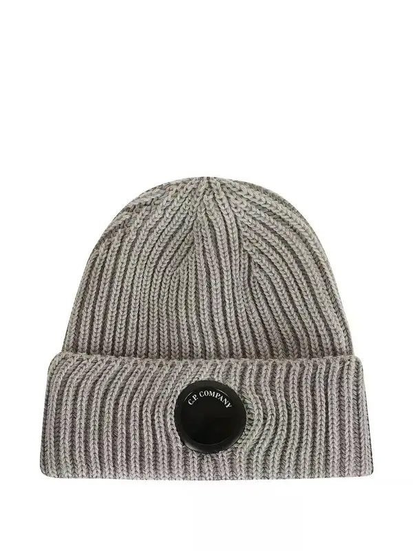 C.P. COMPANY Lens-detail Ribbed-knit Beanie Hat - Grey