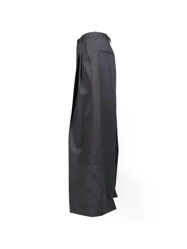 LỰU ĐẠN Lowline Pleated Trousers