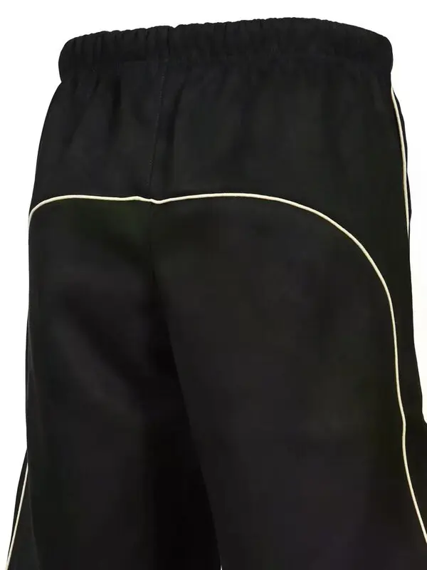 ESSENTIALS Piping-detail Shorts