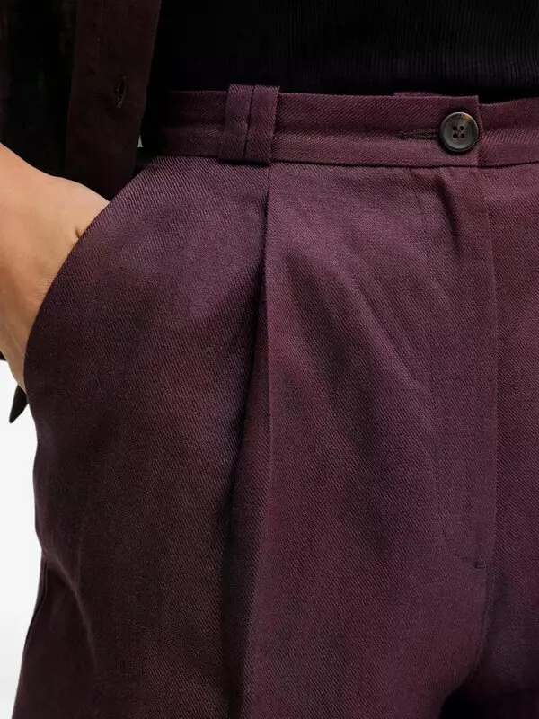 Sisley Pleated Tailored Shorts
