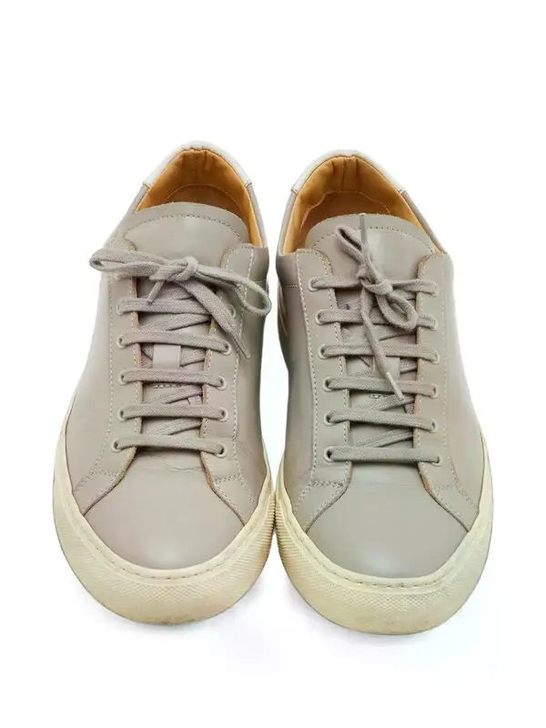 COMMON PROJECTS Leather Low-top Sneakers - Grey