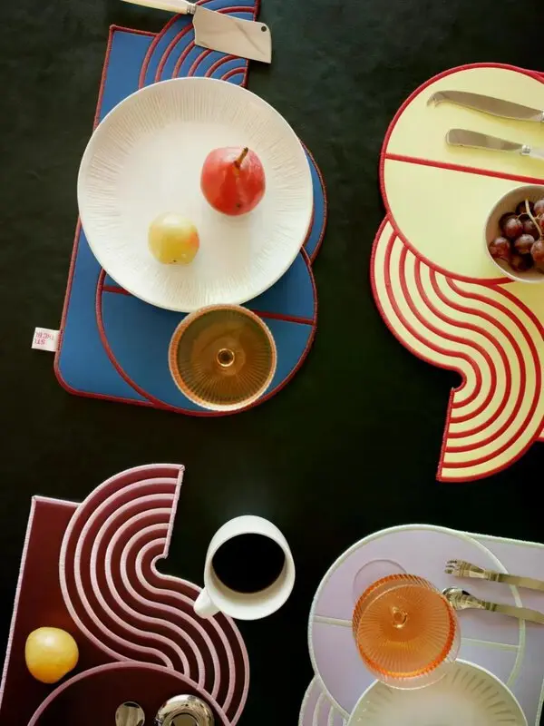 STUDIO THE BLUE BOY Wavy Leather Placemats