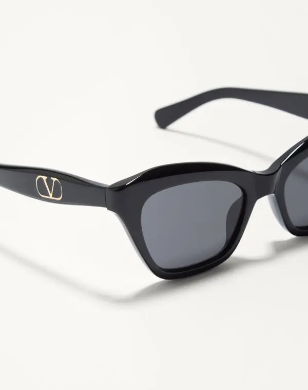 Valentino Garavani Cat-eye Acetate Eyewear
