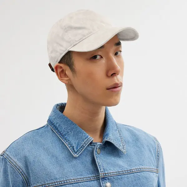 COACH OUTLET Signature Denim Baseball Hat - Chalk