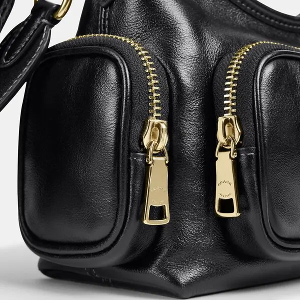 COACH OUTLET Laurel Shoulder Bag 22 With Pockets - Gold/black