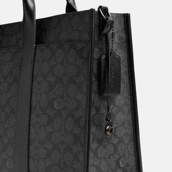 COACH OUTLET Wesley Tote In Signature Canvas