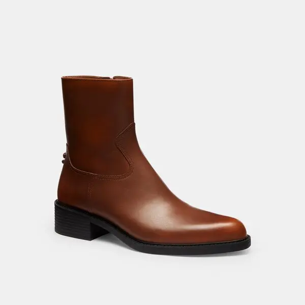 COACH Pointed Toe Bootie Shoes In Loved Leather