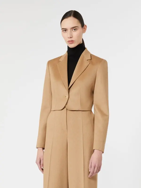 Max Mara Cropped Light Jacket