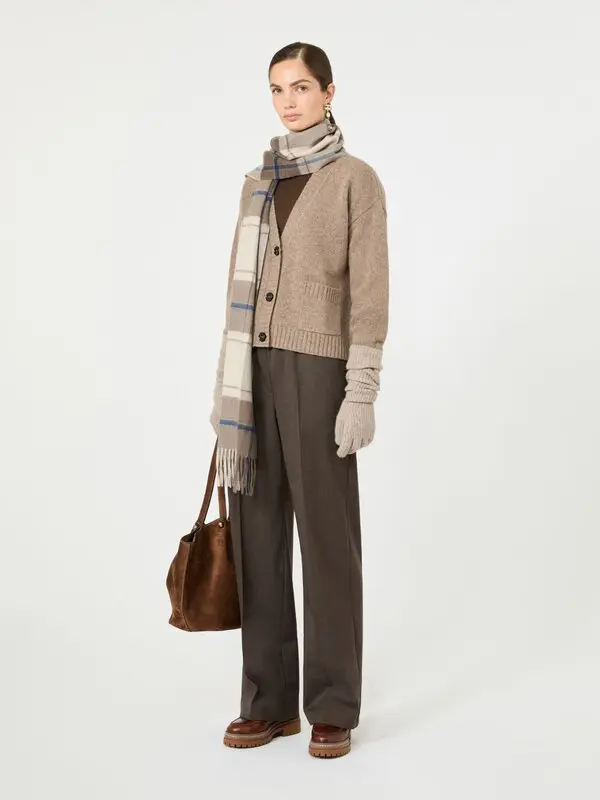 Max Mara V-neck Wool Yarn Cardigan