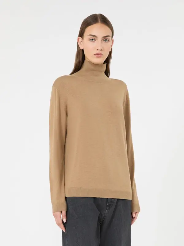 Max Mara Wool And Silk Knit Turtleneck