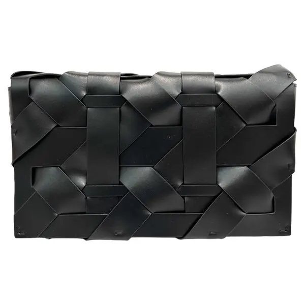 THE BAG ICON The Zenobia Woven Clutch