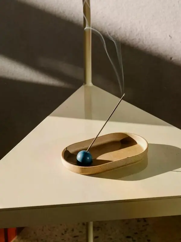 STUDIO THE BLUE BOY Hasamiyaki Sandstone Incense Holder