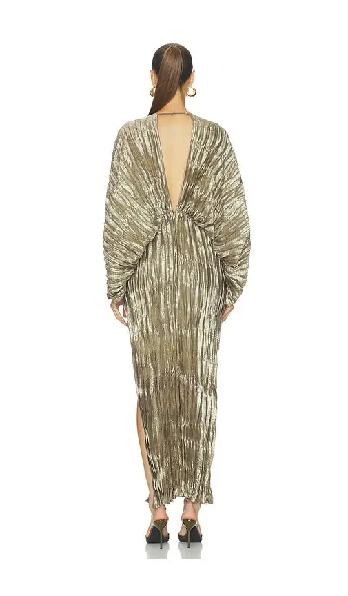 L'IDEE De Luxe Gown In Metallic Gold