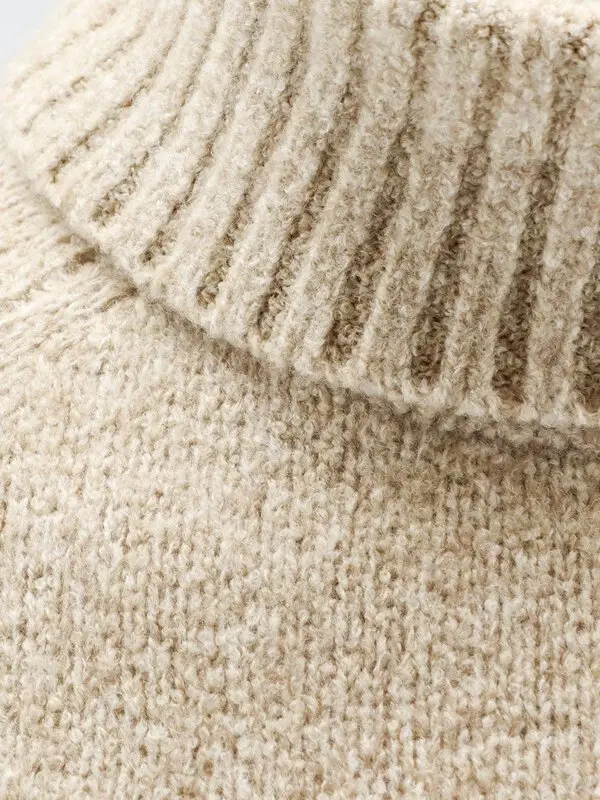Brunello Cucinelli Wool, Silk And Cashmere Blend Turtleneck