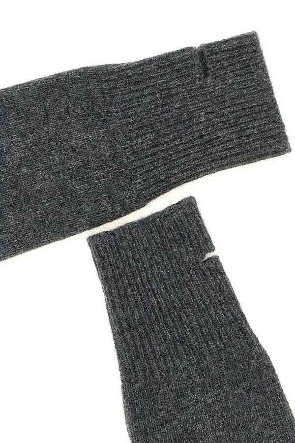 NUDE Wool Sleeves