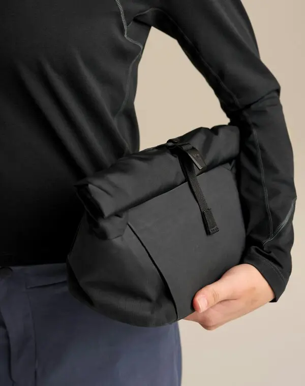 Arc'teryx Ion Chalk Bucket