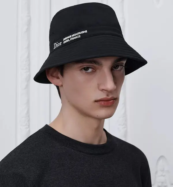 Dior Montaigne Bucket Hat